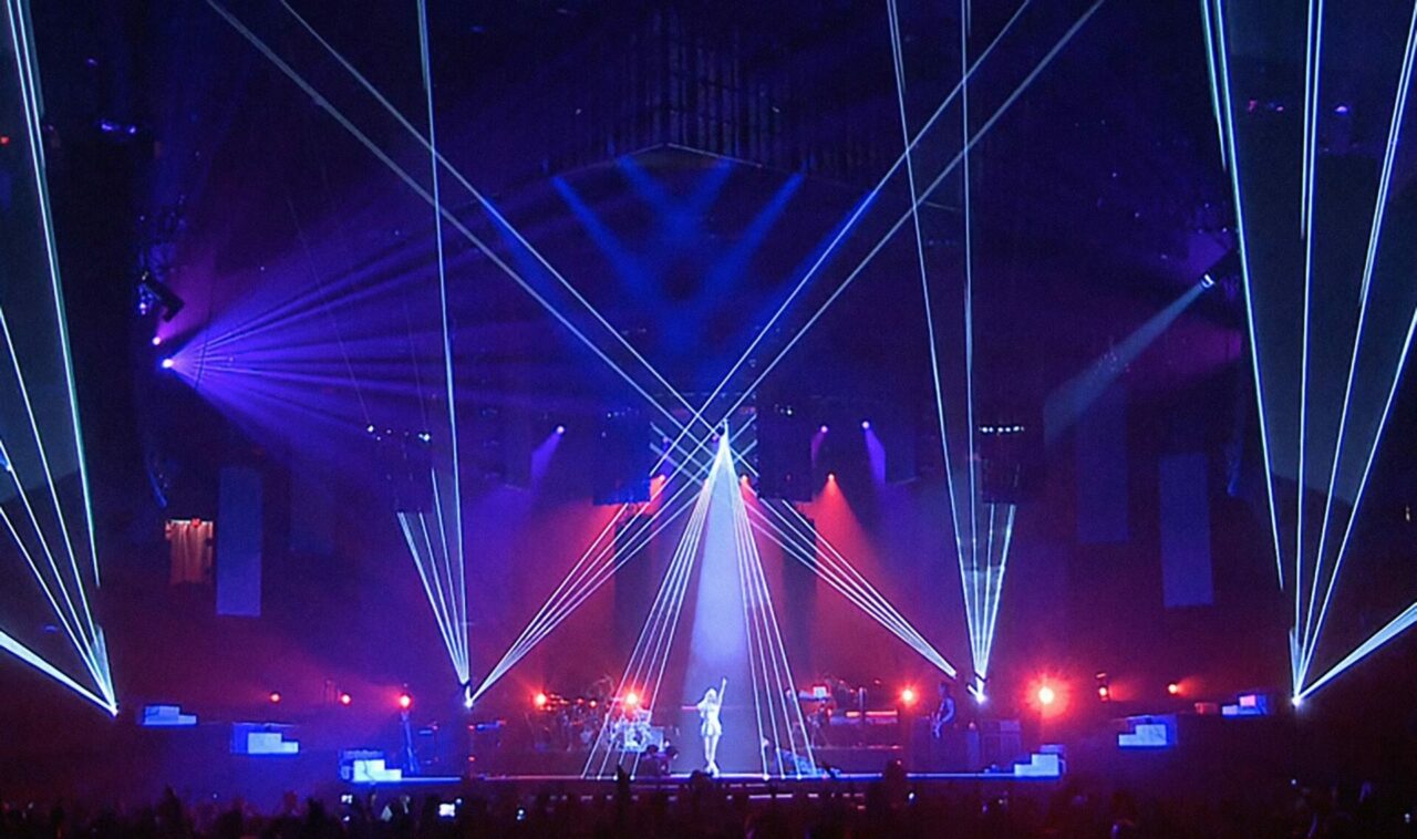 Willo Perron | Creative Director I Artistic Director | Creative ...